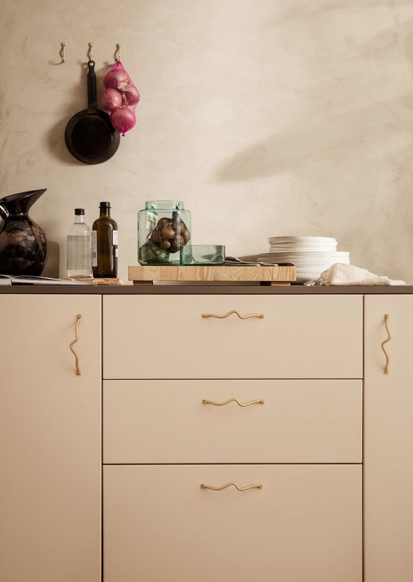 Curvature | Greb i Mat Messing Med lak | FINICC